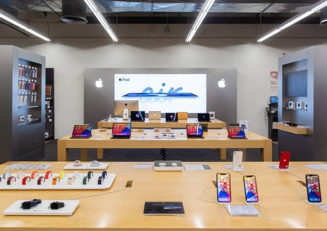 Θέλεις να κάνεις τα πρώτα βήματα στον κόσμο της Apple; Ξεκίνα μιλώντας ...