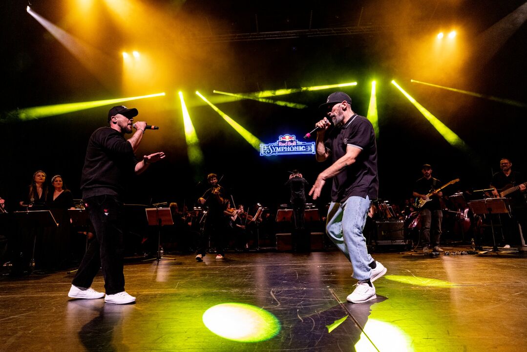 Red Bull Symphonic: Ο 12ος Πίθηκος με τη Συμφωνική Ορχήστρα του Δήμου ...