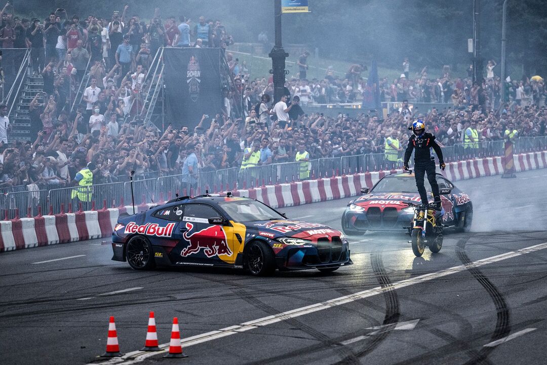 Red Bull Showrun by ALUMIL: Η πρωταθλήτρια Oracle Red Bull Racing για ...