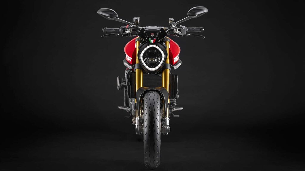 Ducati Monster: Τρεις δεκαετίες γυμνής κυριαρχίας - RatPack.gr